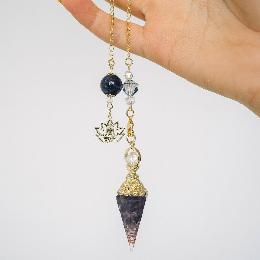 Gold Chakra Crystal Pendulum – MindfulSouls