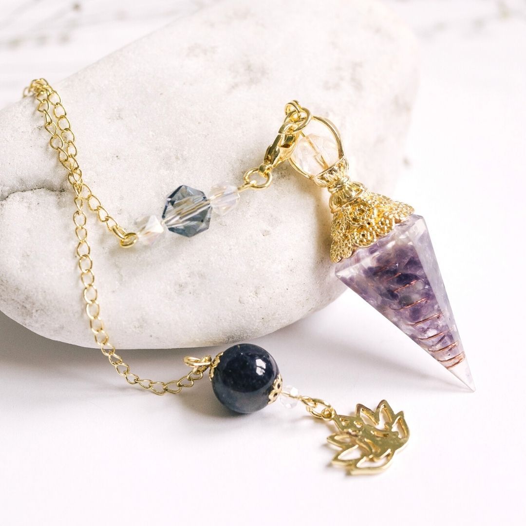 Gold Chakra Crystal Pendulum – MindfulSouls